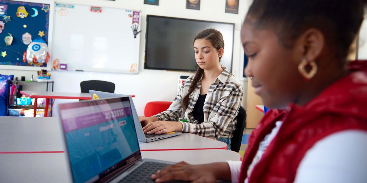 Comcast and United Way partner to bridge Bloomington's digital divide ...