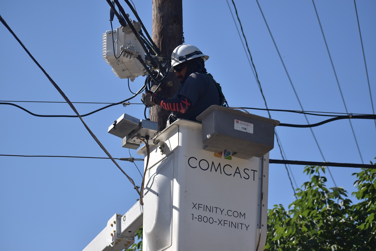Comcast rolls out network services in Georgia's Camden County ...